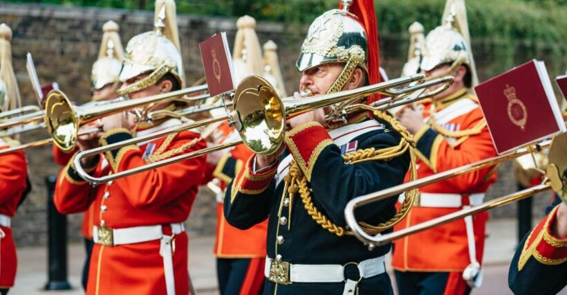 London: Changing of The Guard Tour - FAQs
