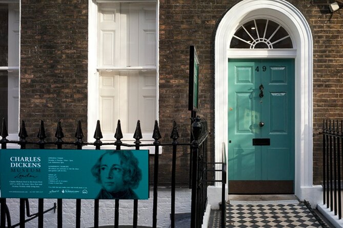 London Charles Dickens Puzzle Questo and Self-Guided Tour - Key Points