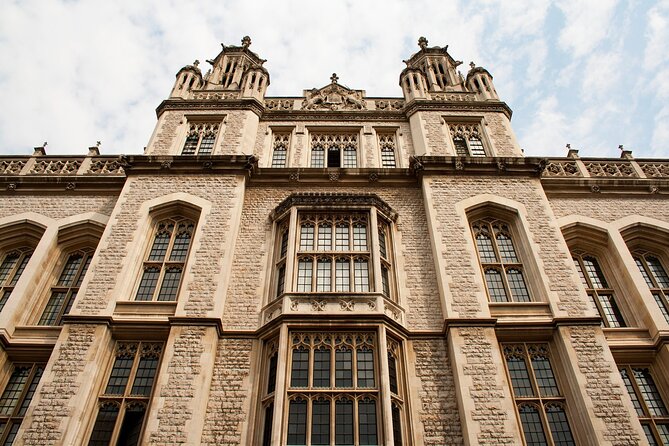 London Charles Dickens Puzzle Questo and Self-Guided Tour - The Value for Your Money