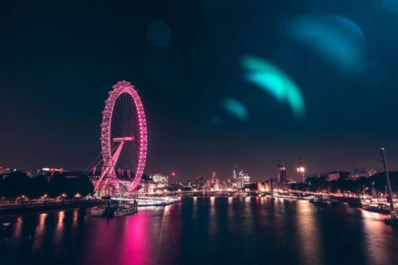 London: chauffeur driven tour - half day self guided - FAQ