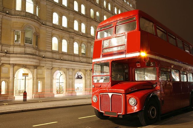 London Christmas Lights Tour by Vintage Double-Decker Bus - Positive Reviews