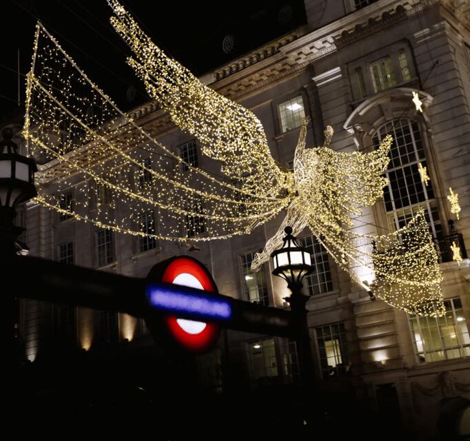 London: Christmas Lights Walking Tour - An In-Depth Look at the Christmas Lights Walking Tour