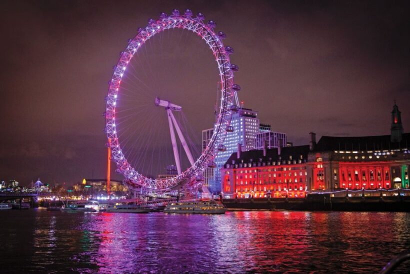 London: Christmas Party Dinner Cruise - Key Points