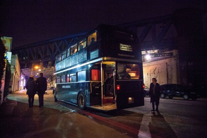 London: Comedy Horror Ghost Tour on a Bus - Guides Who Make the Difference