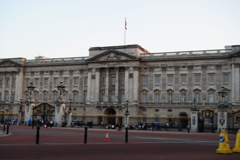 London: Customizable Walking Tour with Private Guide - Frequently Asked Questions