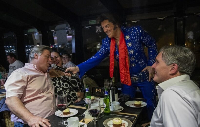 London: Dinner Cruise with Elvis Tribute on the Thames River - Final Word