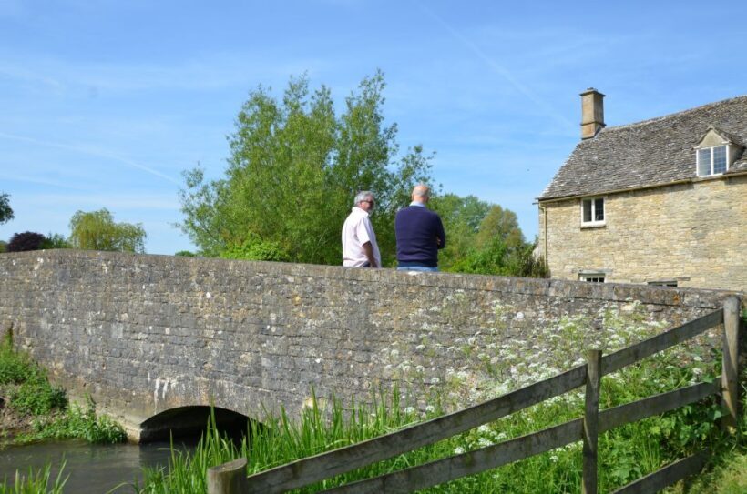 London: Downton Abbey Countryside Black Taxi VIP Tour - FAQ