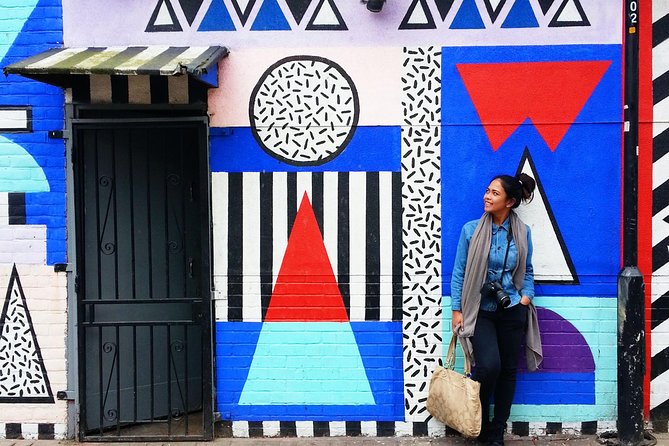 London East End & Street Art - Exclusive Guided Walking Tour - Discovering the Iconic Street Art of Brick Lane