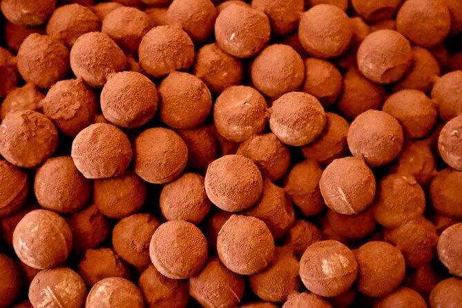 London East End Walking Food Tour With Secret Food Tours - Authentic, Fun, and Informative—Who Will Love It?