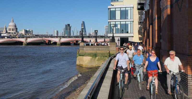 London: East London Town 3.5-Hour Bike Tour - Starting Point and Logistics