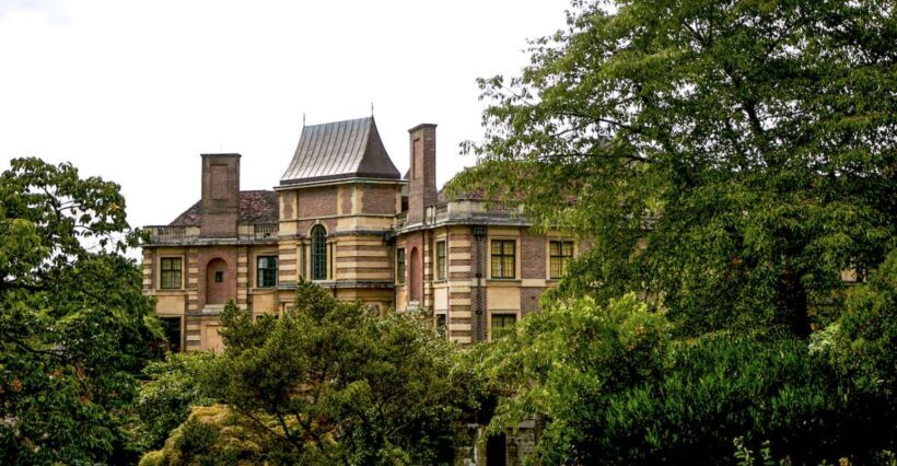 London: Entry Ticket to Eltham Palace and Gardens - Introducing the Eltham Palace and Gardens Experience