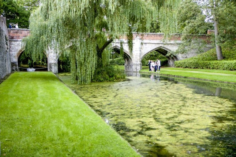 London: Entry Ticket to Eltham Palace and Gardens - FAQ