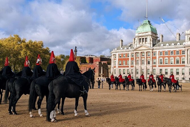 London Essential 2 Hour Introductory Walking Tour - Key Points