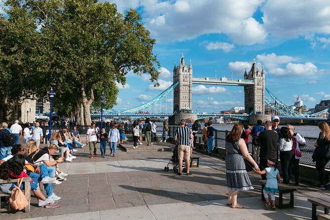 London: Full Day Private Tour Including Entry Passes - Key Points