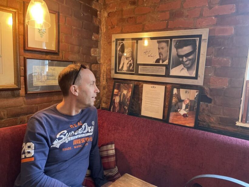 London: George Michael Tour by Black Taxi - Key Points