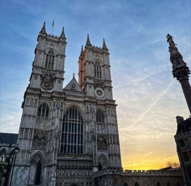 London: Guided Walking Tour with Changing Of The Guard - Frequently Asked Questions