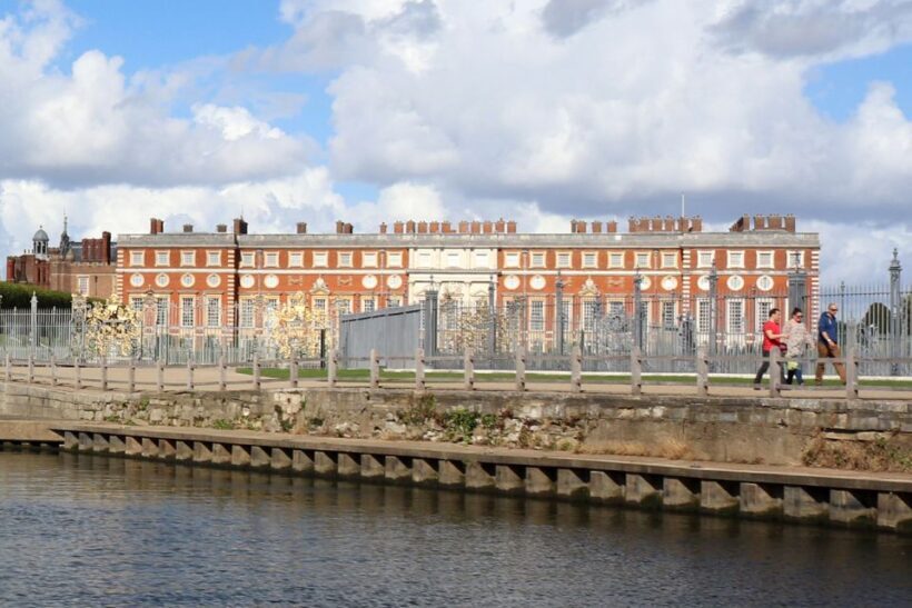 London: Hampton Court to Kew River Thames Cruise - Introduction