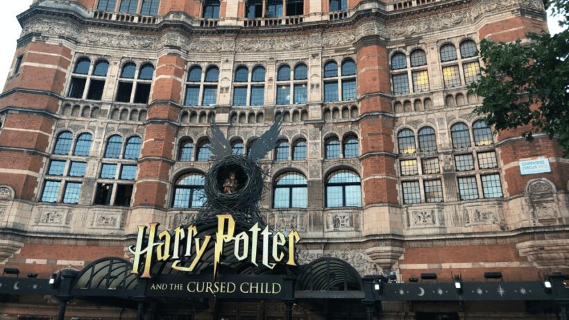 London: Harry Potter Movie Location Tour with an APP - Key Points