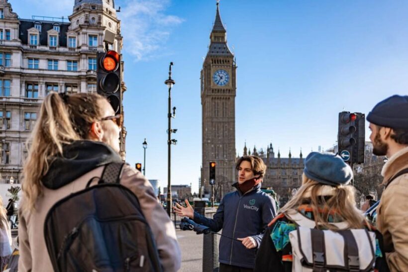 London Highlights Tour & Buckingham Palace Royal Mews Ticket - Key Points