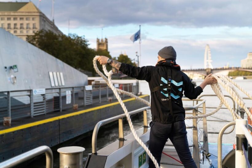 London: Hop-On Hop-Off 1 Day River Pass + Painted Hall - The Scenic and Cultural Mix
