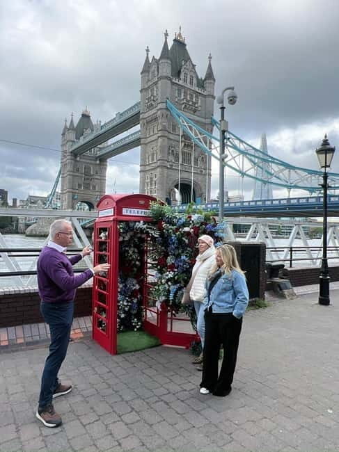 London: Iconic London Taxi Tour - Private 3 hour tour - Exploring London in an Electric Taxi: A Unique Way to See the City