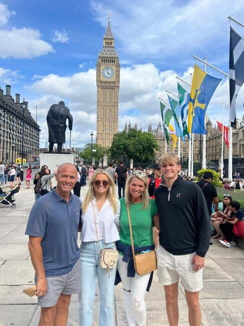 London: Iconic London Taxi Tour - Private 3 hour tour - The Sum Up