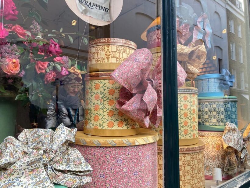 London: Independent Shops - Gifts and History - Practical Tips for Participants