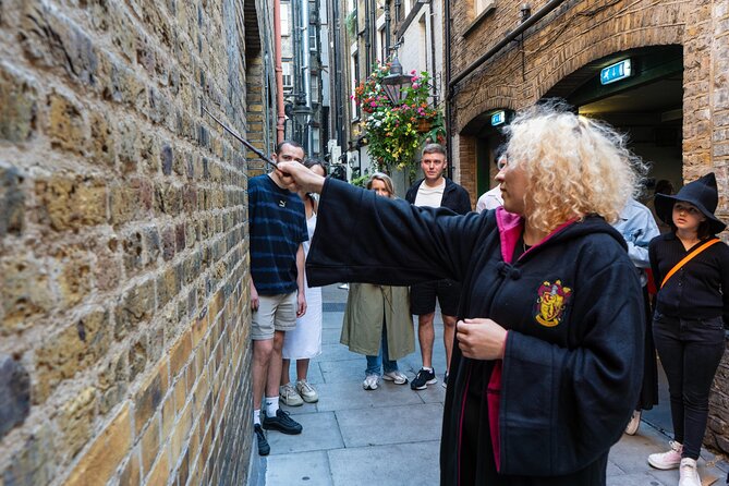 London: Interactive Harry Potter Walking Tour - Discovering JK Rowlings Inspirations