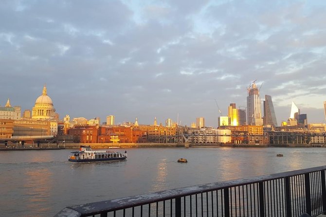 London Introduction Walking Tour - Accessibility and Inclusions