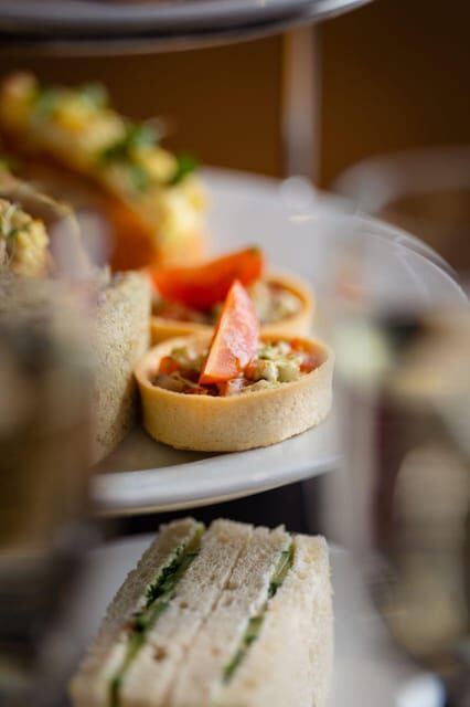 London: Natural History Museum Guided Tour & Afternoon Tea - FAQ