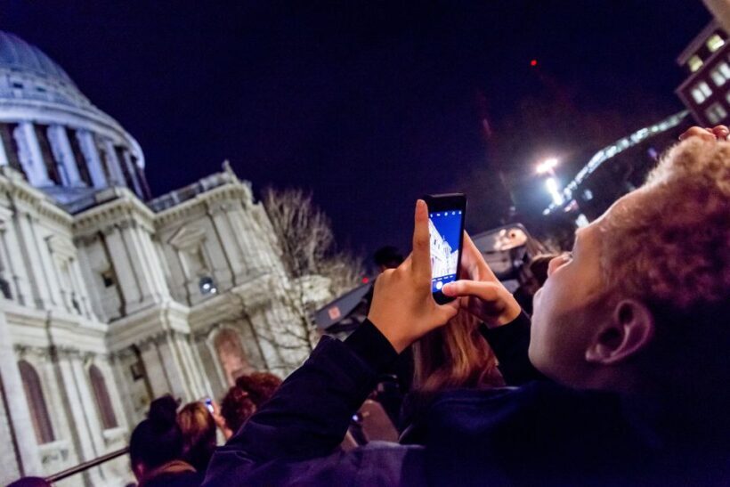 London: Nighttime Open-Top Bus Sightseeing Tour - What to Expect on the Tour