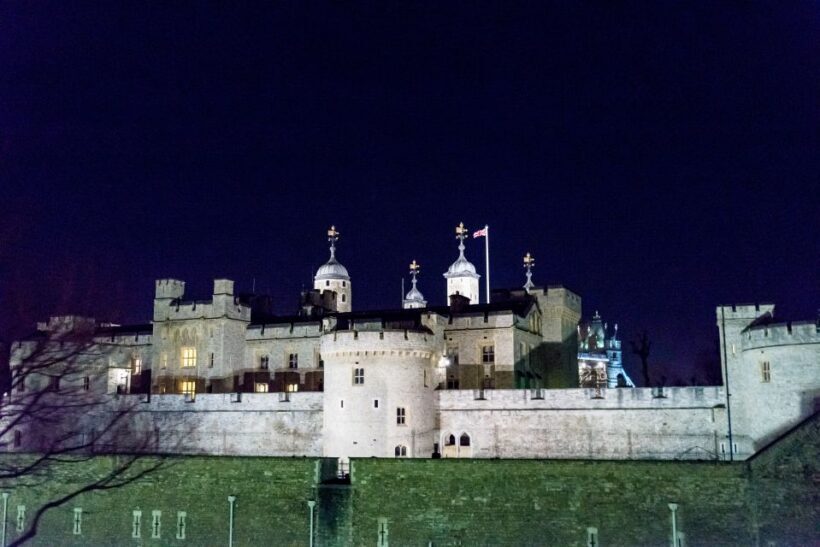 London: Nighttime Open-Top Bus Sightseeing Tour - The Cost and Its Value