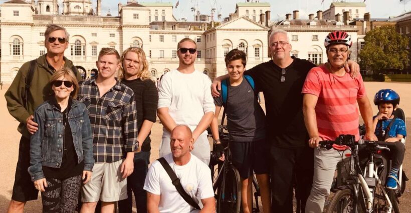London: Parks and Palaces Guided Morning Bike Tour - Introduction