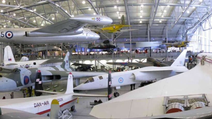 London: Private Cambridge and Duxford Air Force Museum Tour - What the Tour Offers and How It Works