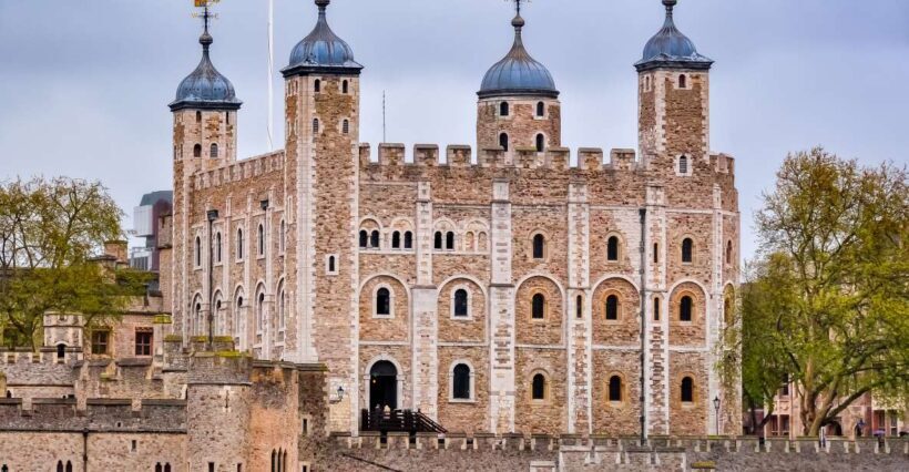 London: Private Guided Tour of Top Highlights by Car - FAQ