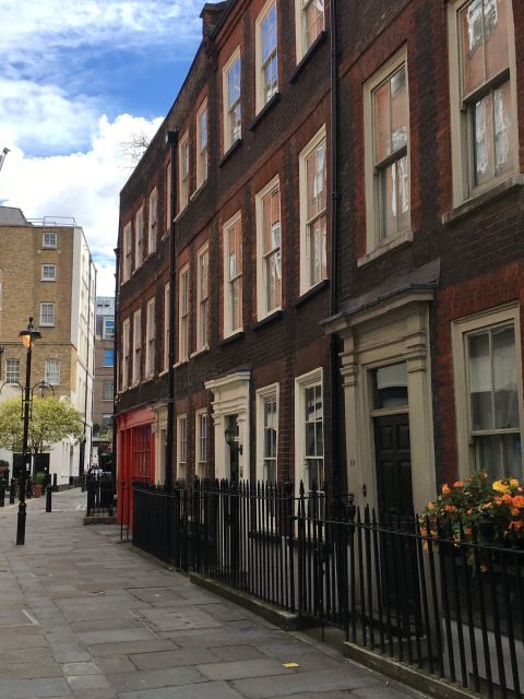 London: Private Intro Walk with a Local Guide - A Deep Dive into the Experience