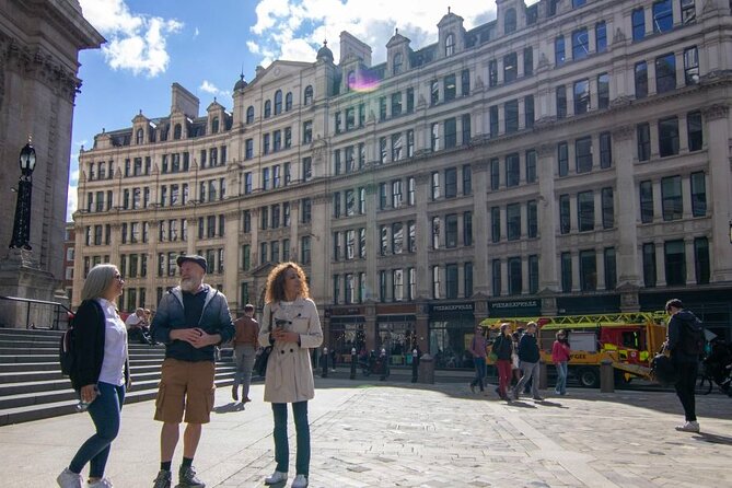 London Private One Day Tour with a Local, Highlights & Off-the-Beaten-Path - Authentic Reviews: What Past Travelers Say