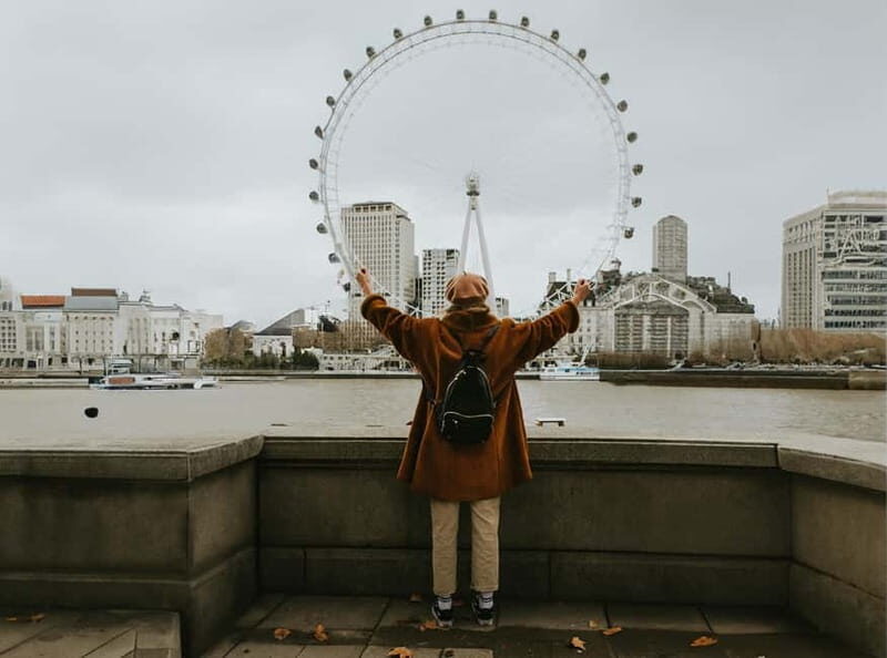 London: Private travel vacation photoshoot -Romantic Special - A Detailed Look at the Photoshoot Experience