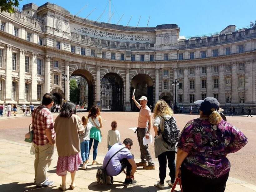 London Private: Try 8 English Foods & See 30+ London sights! - Tour Logistics and Practicalities