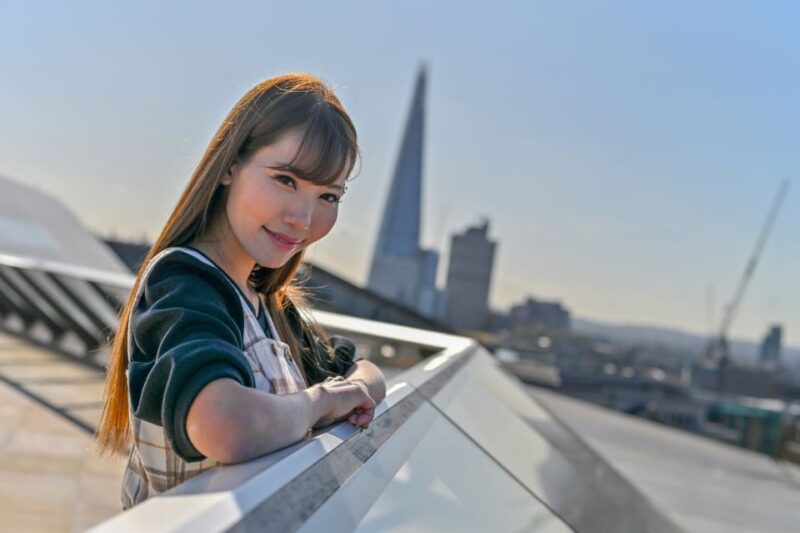 London: Professional Private Photoshoot and Edited Photos - What Makes This Tour Stand Out?