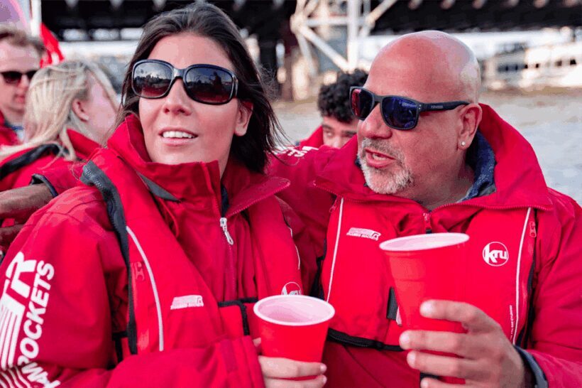 London: River Thames Sunset Speedboat Experience with Drink - Who Is This Tour Best For?