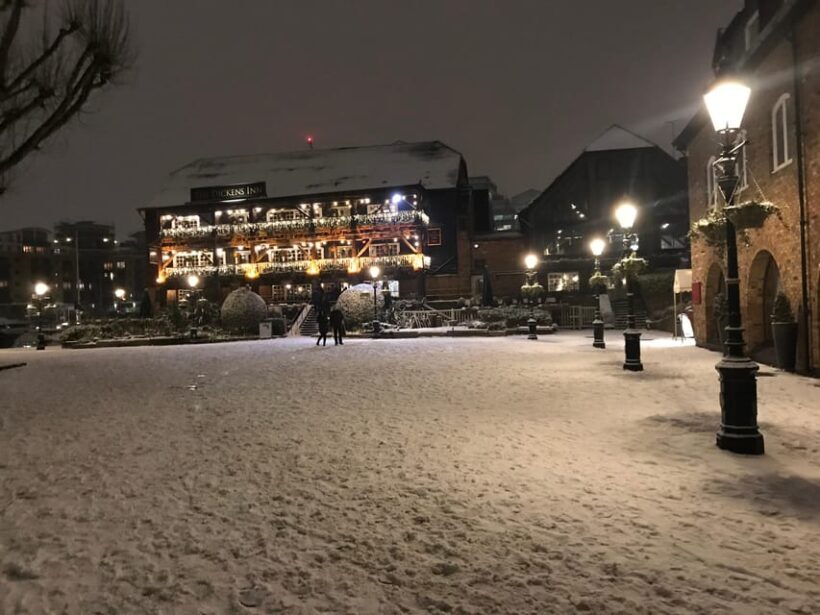 London River Walk and Hidden Gems Pub Hopping Experience - Photo Opportunities and Scenic Moments