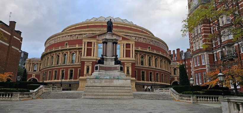 London: Royal Kensington Walking Tour - Authentic Experiences and Honest Feedback