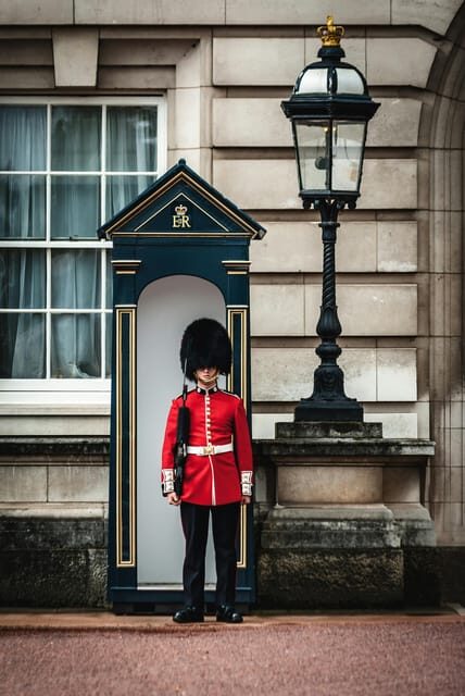 London: Royal Stroll through Westminster Guided Walking Tour - An In-Depth Look at the Tour Experience