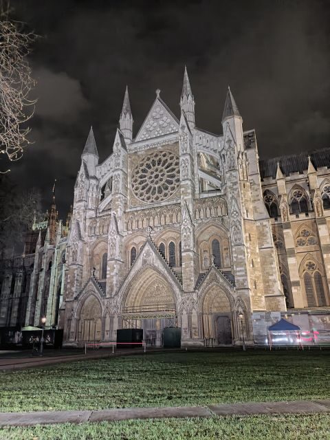 London : Royal Westminster By Night Walking Tour - Why This Tour Is Worth Considering