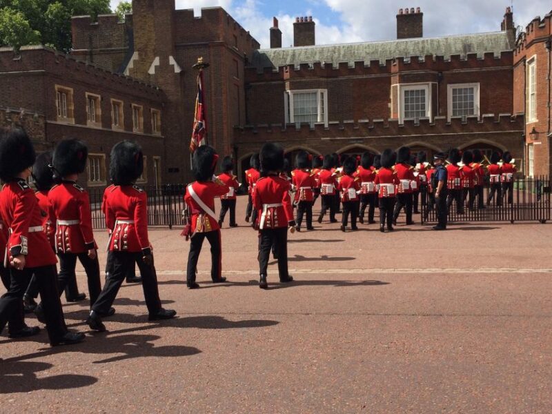 London: Royalty Walking Tour with Changing of The Guard - Insights from Reviews: Authentic Experiences