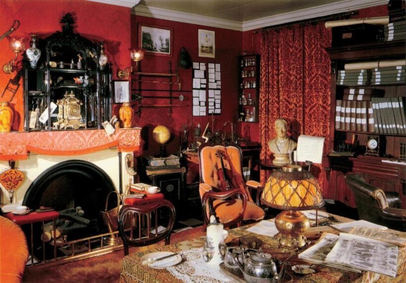 London: Sherlock Holmes Museum & Westminster Walking Tour - Who Will Love This Tour?