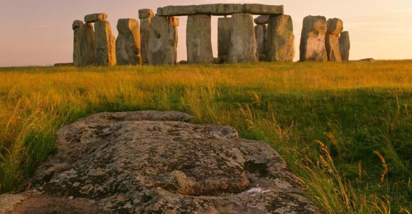 London: Stonehenge, Glastonbury & Avebury Small Group Tour - Starting Point and Transportation