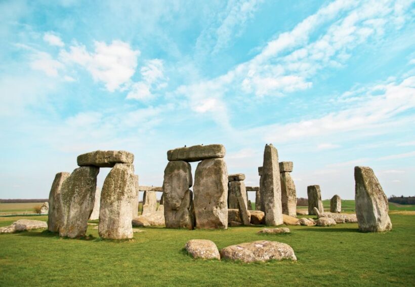 London: Stonehenge, Windsor, and Bath Day Trip by Bus - Who Should Book This?