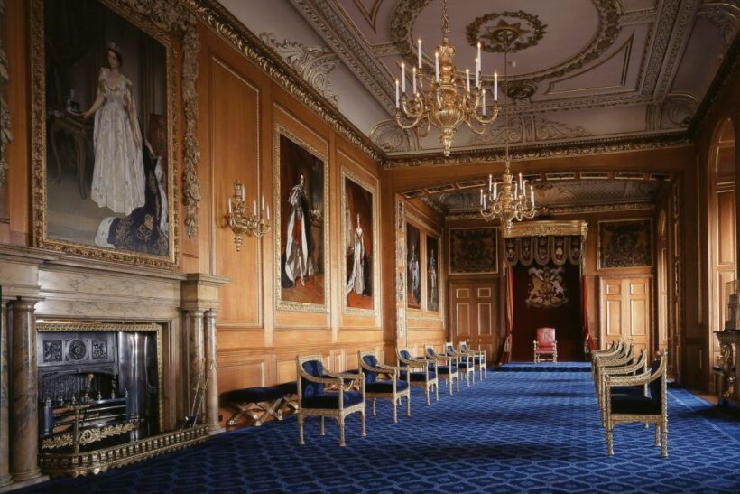 London: Stonehenge, Windsor Castle, Bath, Lacock & Pub Lunch - FAQ